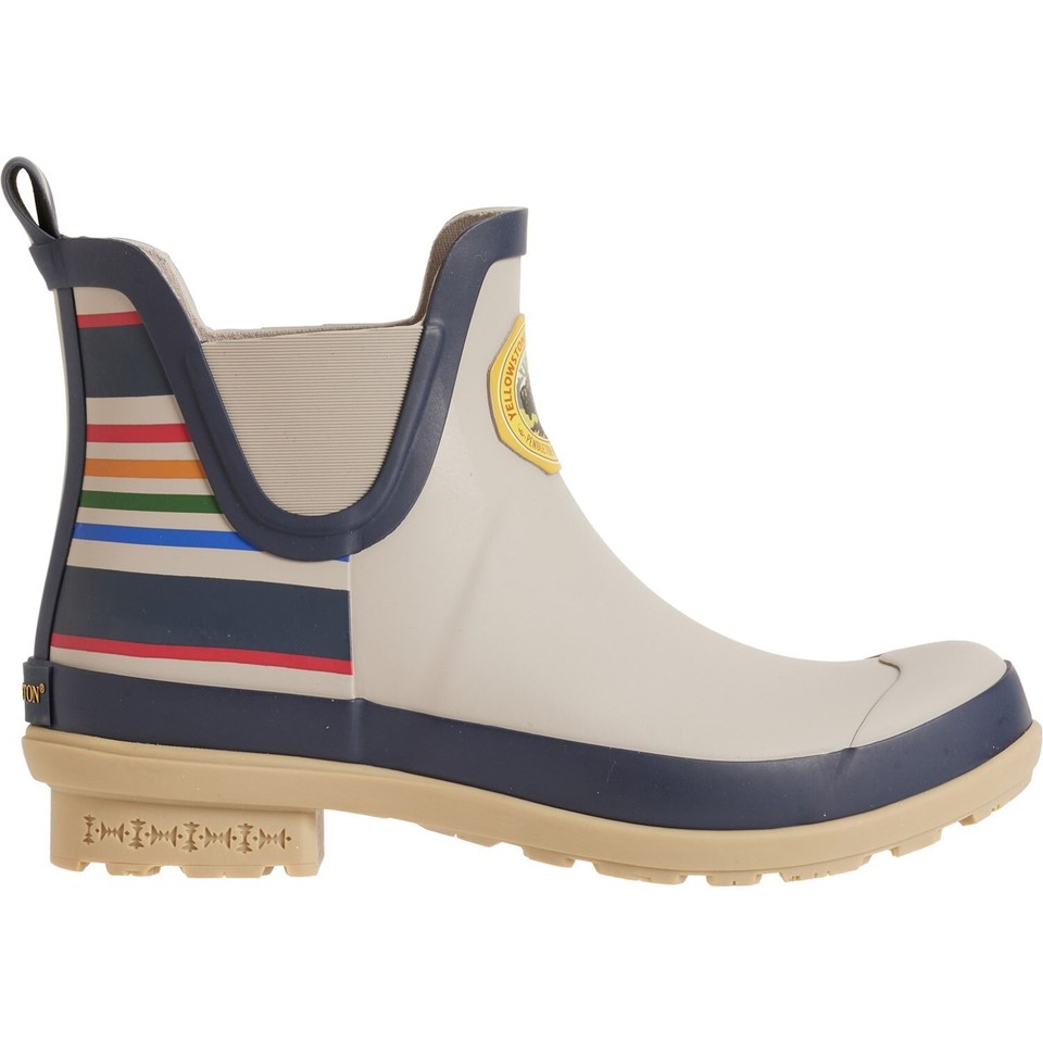 Pendleton Yellowstone National Park Chelsea Rain Boots, Women (Pick a ...