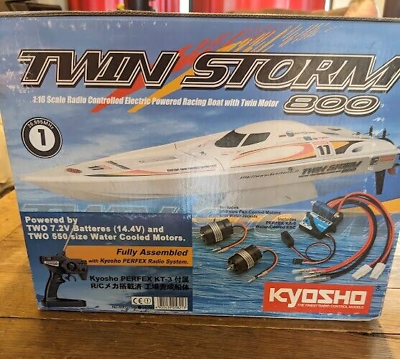 Vintage Kyosho Twin Storm 800 RC Boat 37 Vintage Kyosho Twin Storm 800 RC Boat 37
