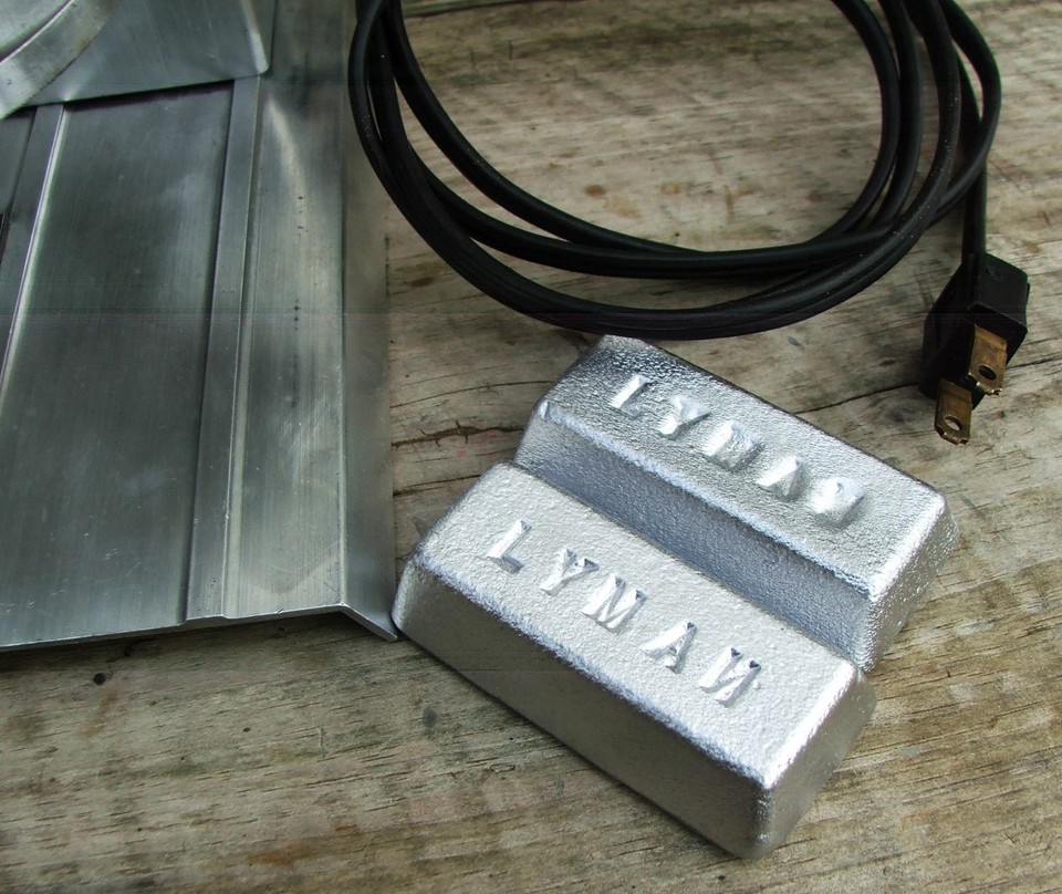 Lee Electric Lead Melter/Furnace for Cast Lead Bullet Mould Temp ...