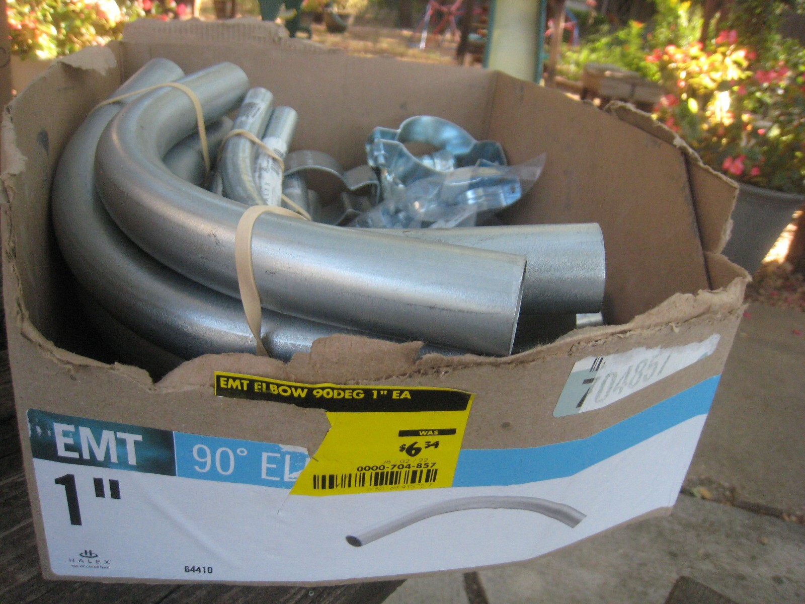 Halex 58012 Clamp On Weatherhead Service Entrance Cap, 1-1/4 in EMT ...