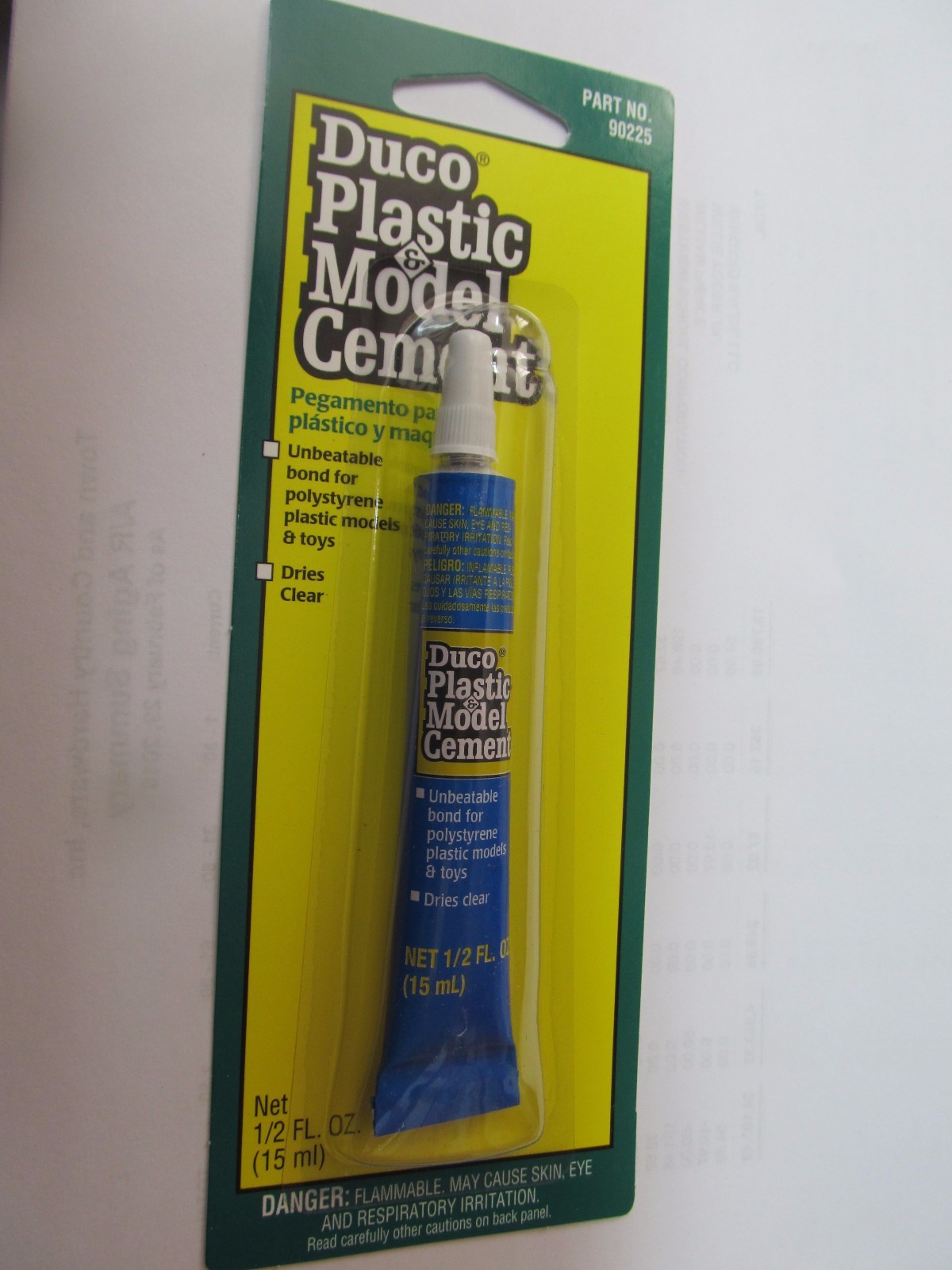Duco Plastic & Model Cement 1/2 FL. oz. 15 ml # 90225 NEW | eBay