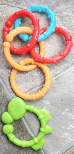 7 Rings Links Clips Car Seat Stroller Teether Toys Chain Baby Learning ...