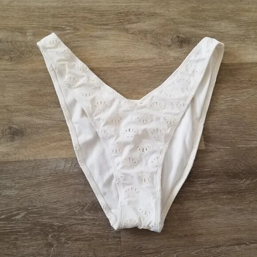 NWT Wild Fable Cream Eyelet Low Rise Extra Cheeky Bikini Bottom Size ...