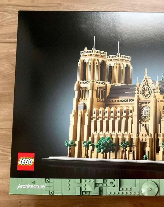 LEGO Architecture Notre-Dame de Paris 21061 Building Kit 4383 pcs | eBay