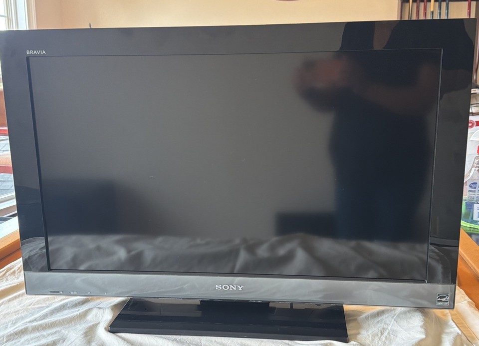 Sony Bravia KDL-32EX400 32" 1080p HD LCD Television W/Remote & Stand | eBay