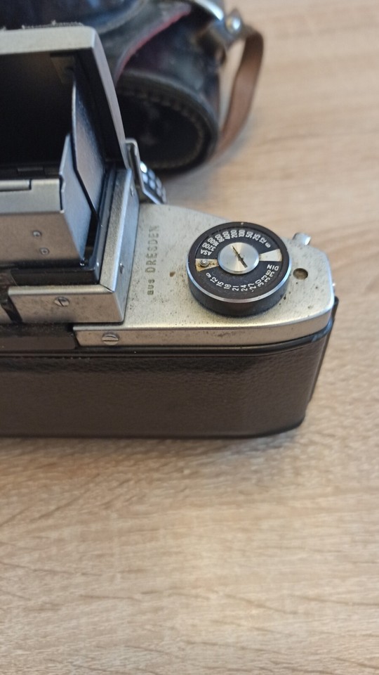 Pentacon Exakta EXA VX 500 35mm SLR Film Camera | eBay