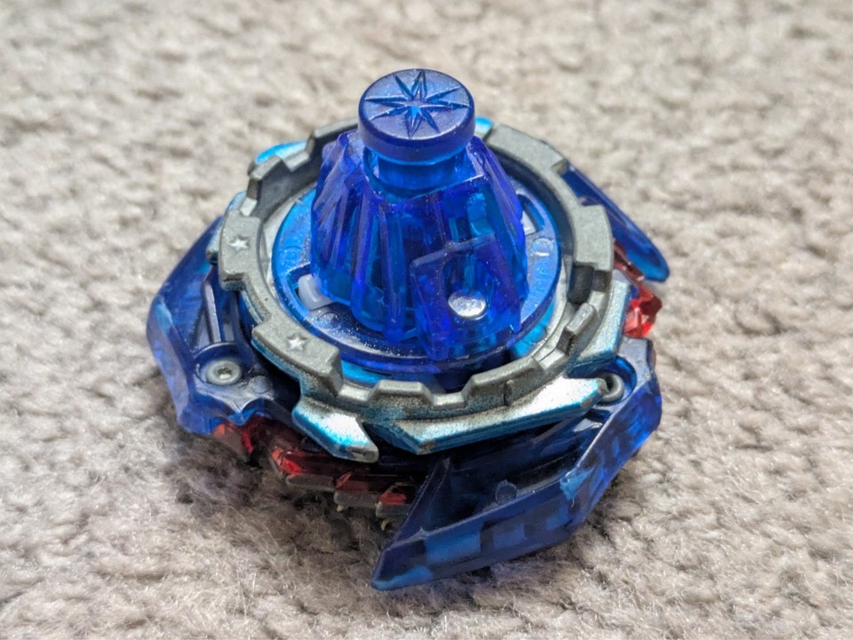 Winning Valkyrie 12.Vl + stickers Blue Forge Disk Beyblade TAKARA TOMY ...