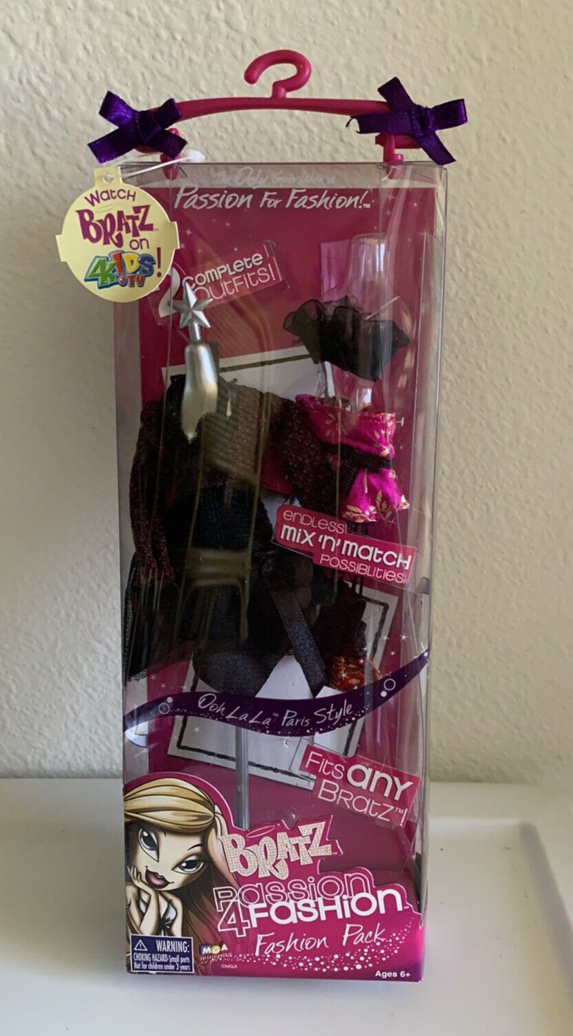 MGA Entertainment BRATZ PASSION 4 FASHION Pack NRFB
