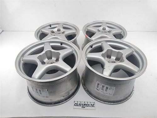 Corvette C4 Set Of 4 Staggered Wheel Rims 5 Spokes Front 17x8 Rear ...
