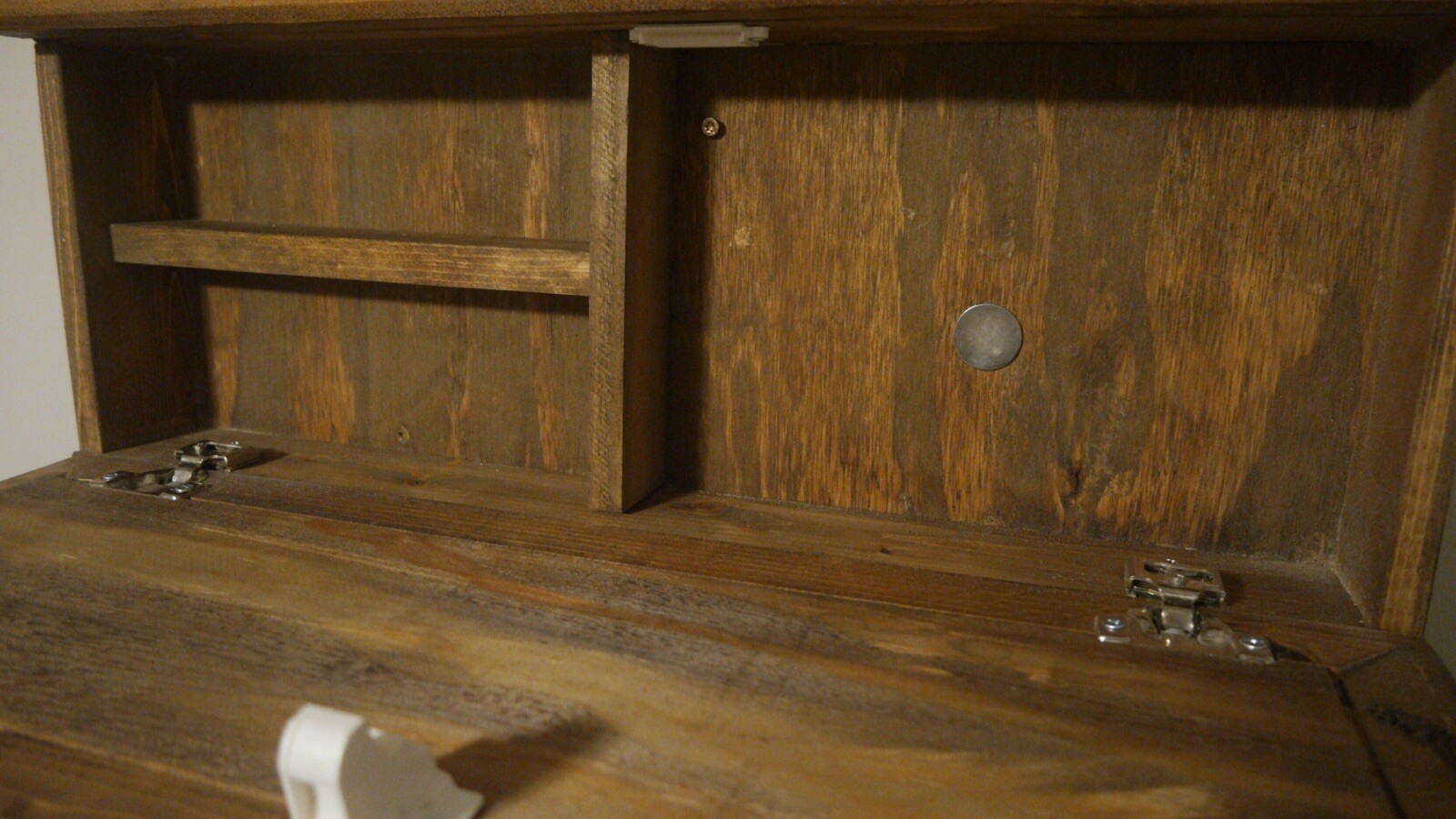 Entry key holder with concealment compartment. Coat Hooks & Key Hooks ...