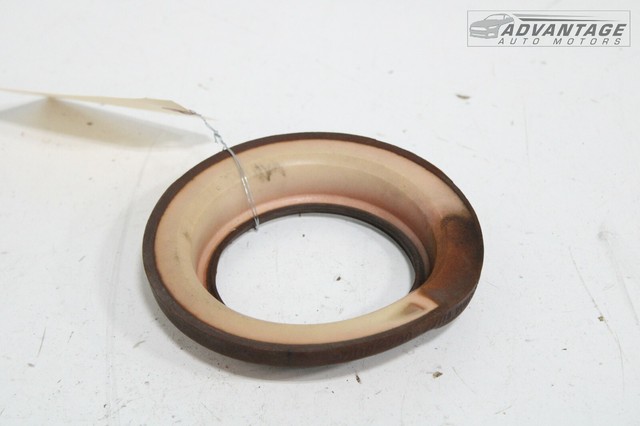 2014-2017 Jeep Cherokee Front Upper Spring Insulator OEM 68237127AA for ...