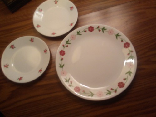 Corelle spring pink. Dinner plate/ 2 small plates | eBay