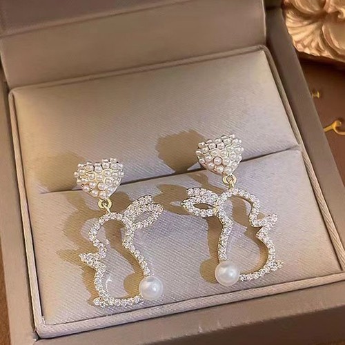 Boucles d'oreilles lapin perle tendance et accrocheuses parfaites pour ...