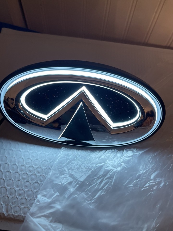 FOR 2018-2024 INFINITI Q50 WHITE LED BADGE EMBLEM Chrome | eBay