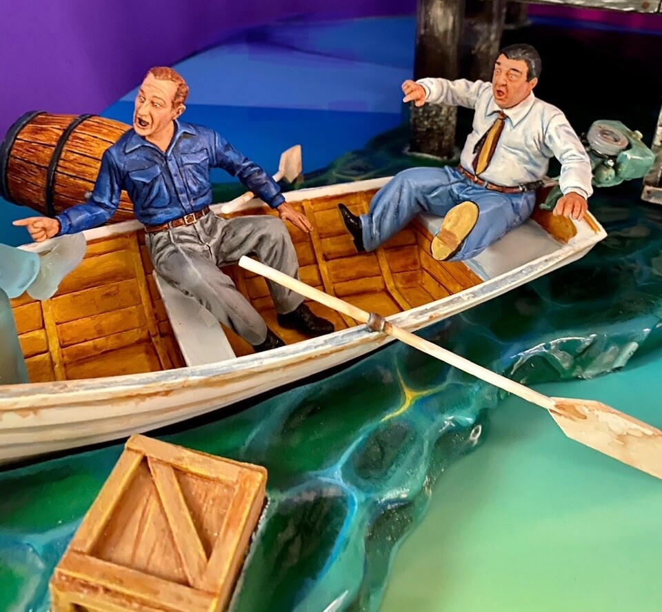 Painted/Built Aurora Monster Scene Scale Frankenstein boat crew sea ...