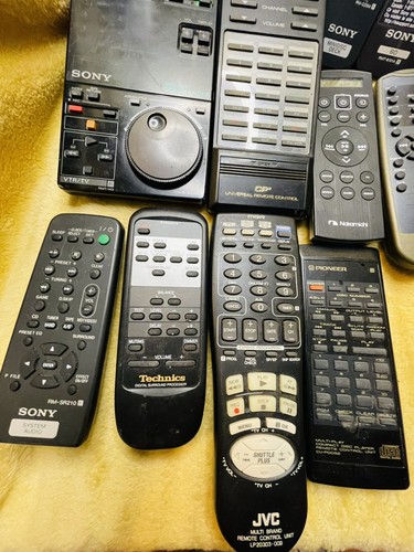 Lot of 16 Remote Controls TV DVD VHS Command Panasonic Sony Technics ...