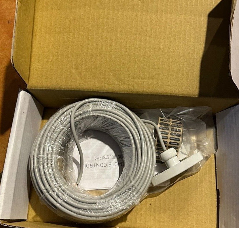 PENTAIR White iS4 4-Function Spa-Side Remote Control with 100' Cord ...