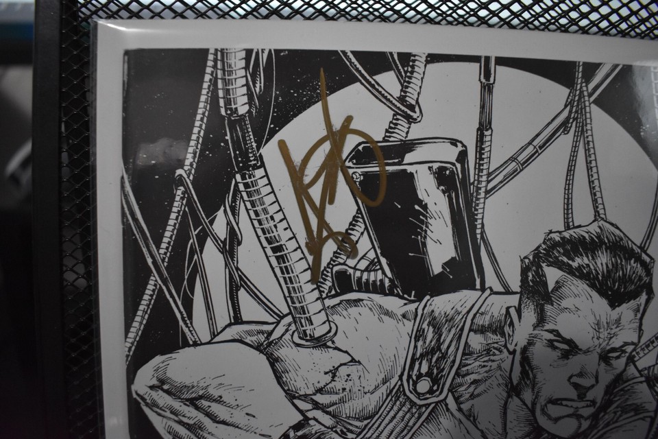 Bloodshot #1 Corona Signed Spider-Man #1 Homage Virgin B&W Variant ...