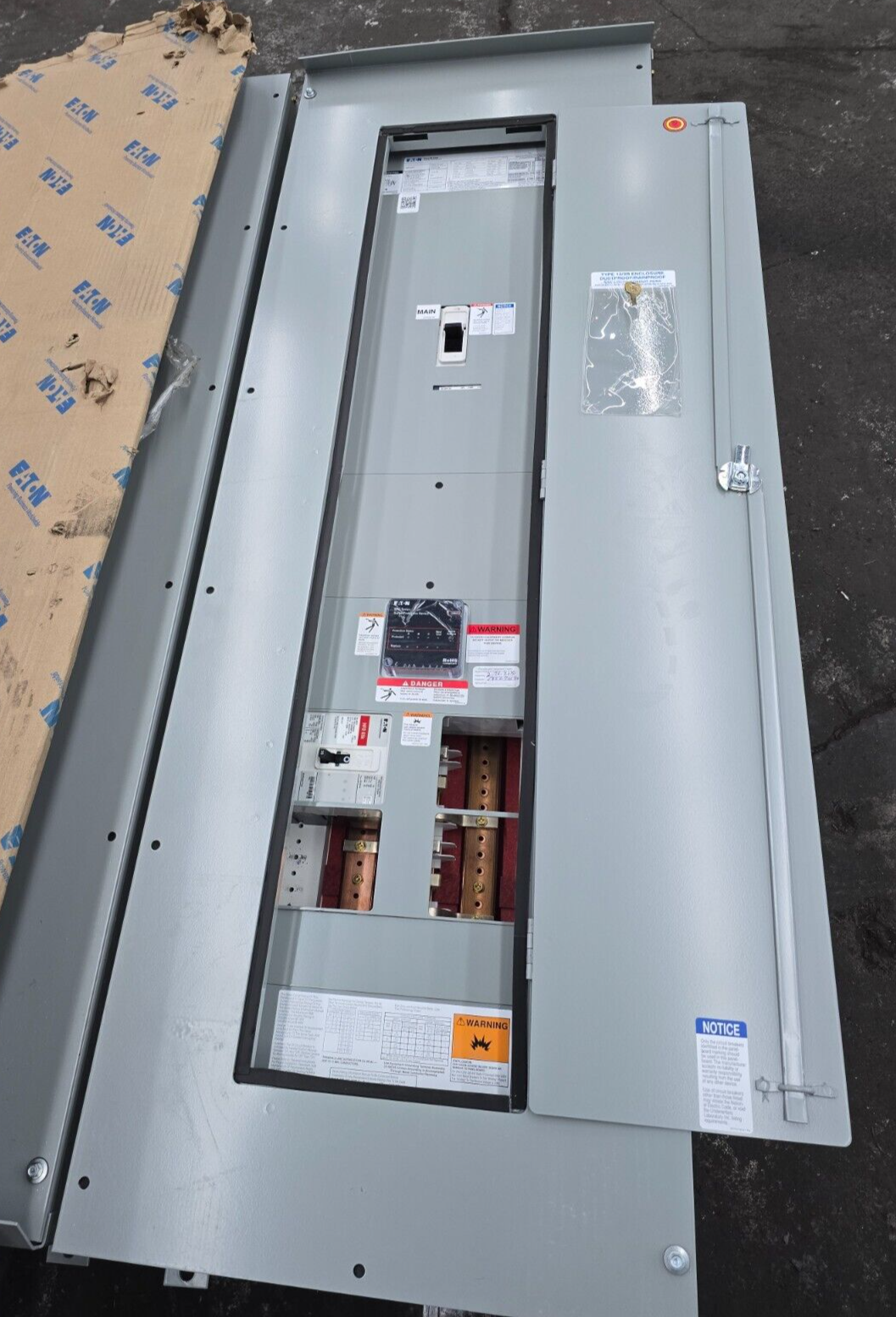 New Eaton 250 AMP PRL3A Outdoor Panelboard W/ Surge & 200A Main 480Y ...