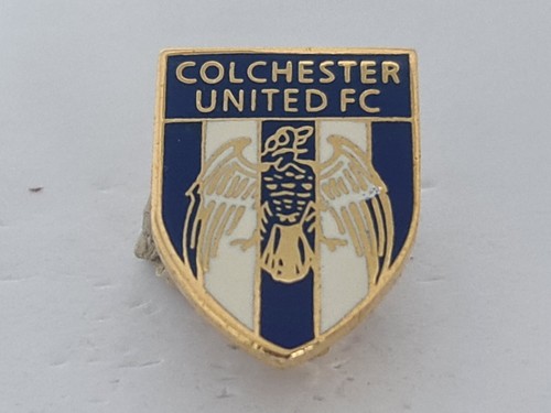 COLCHESTER UNITED FC Football Club Badge ENAMEL SUPPORTERS OLD RARE PIN ...