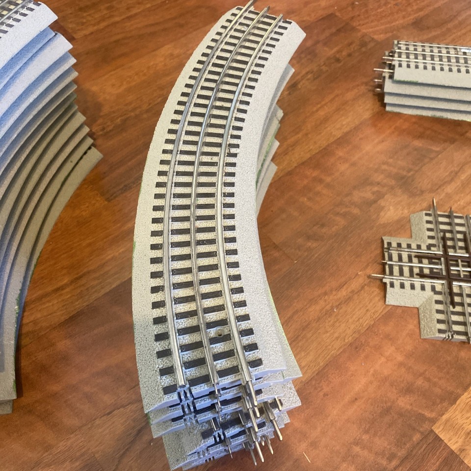 Lionel FasTrack O Gauge O-36 Full Curve Lot of 10 Pieces 6-12015 | eBay