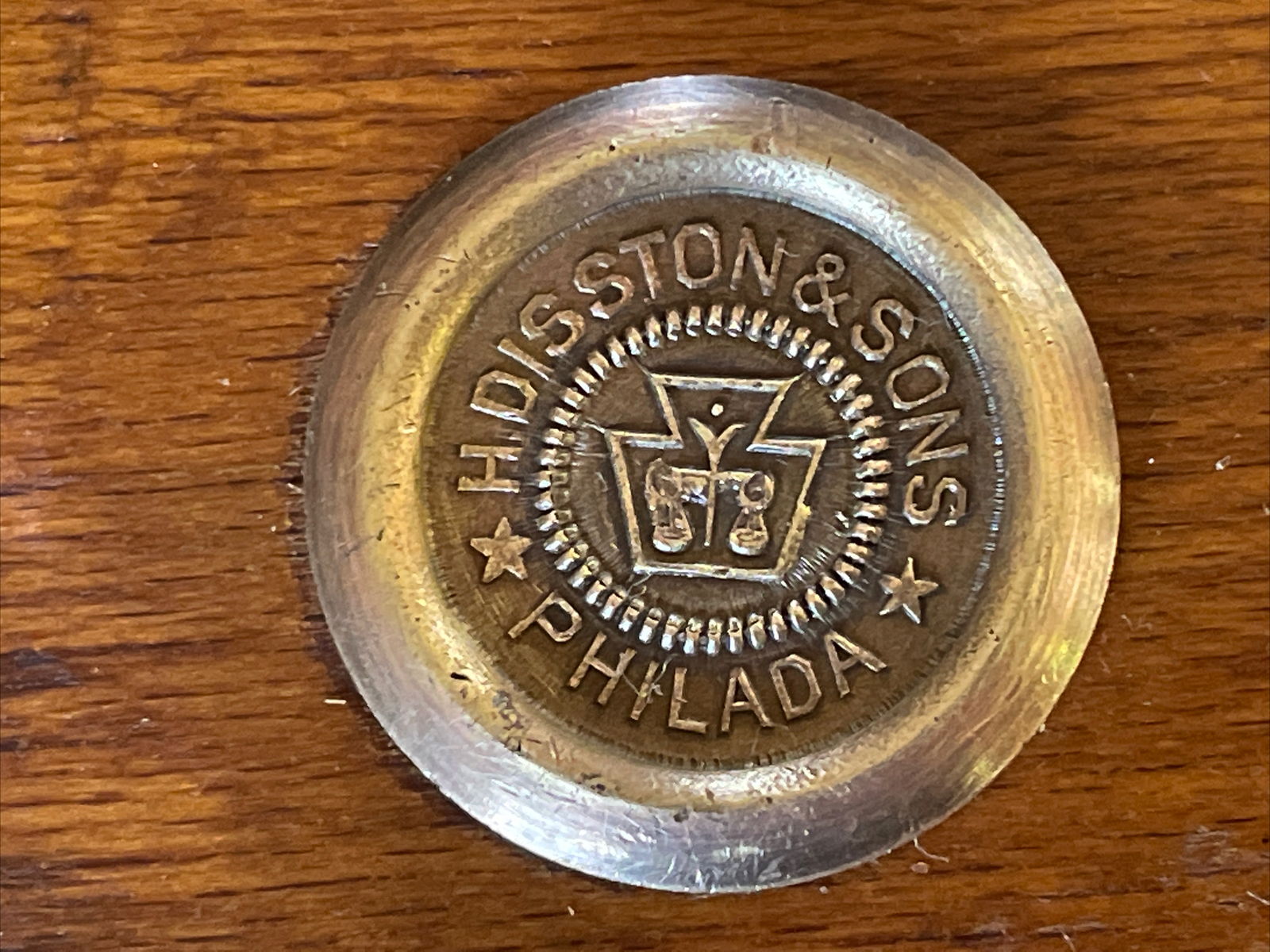 Henry Disston & Sons 26in 8 pt. Hand Saw | Nice Etching & Medallion ...