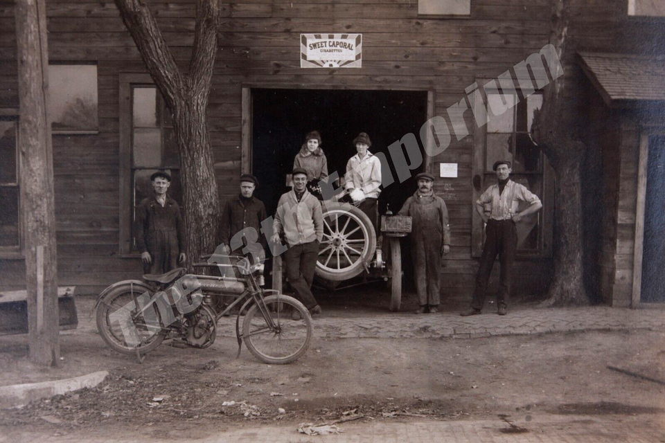 RARE Antique Original 1910s Peerless Motorcycle & Garage Cabinet Card ...