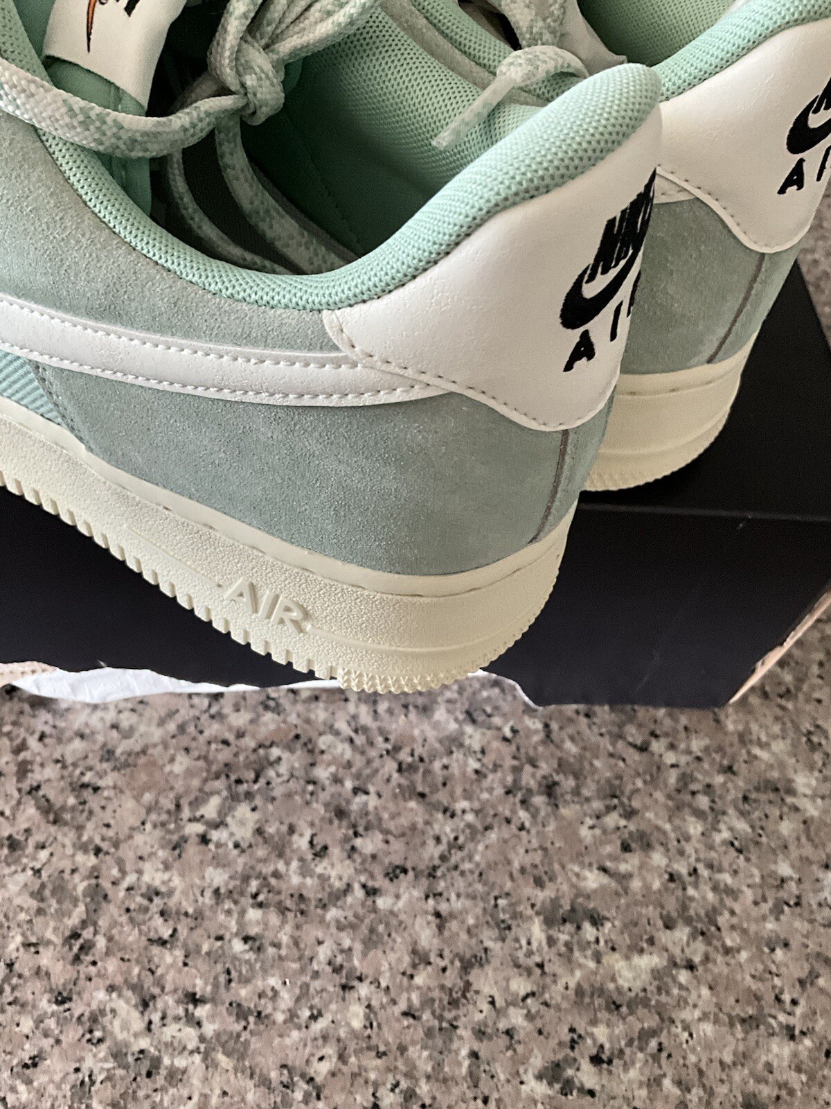 Nike Men's Size 12 Air Force 1 '07 LV8 Enamel Green Sail Low Top AF1 ...