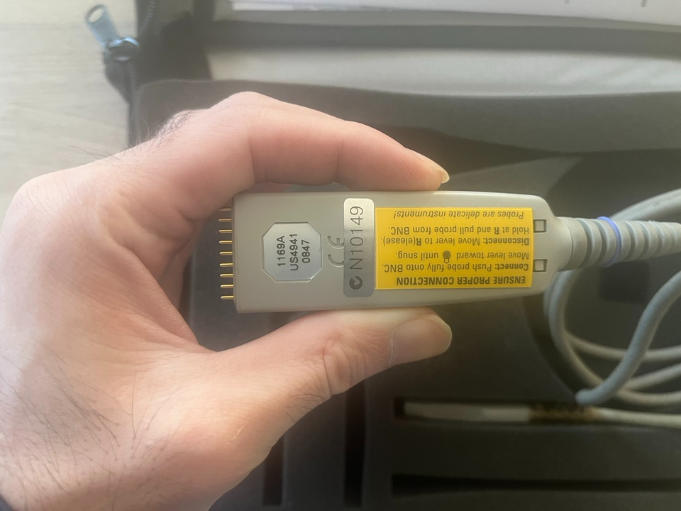 Agilent 1169A InfiniiMax Probe System, 12 GHz Differential Probe ...
