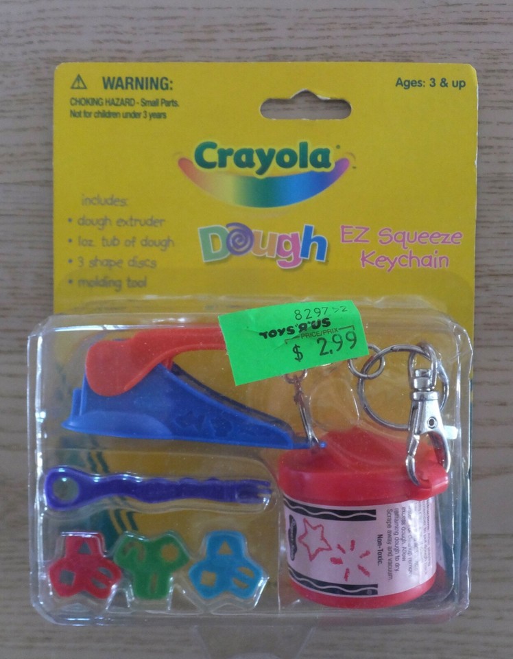 2 CRAYOLA DOUGH EZ Squeeze Keychain, Dough, shape discs & Molding Tool ...