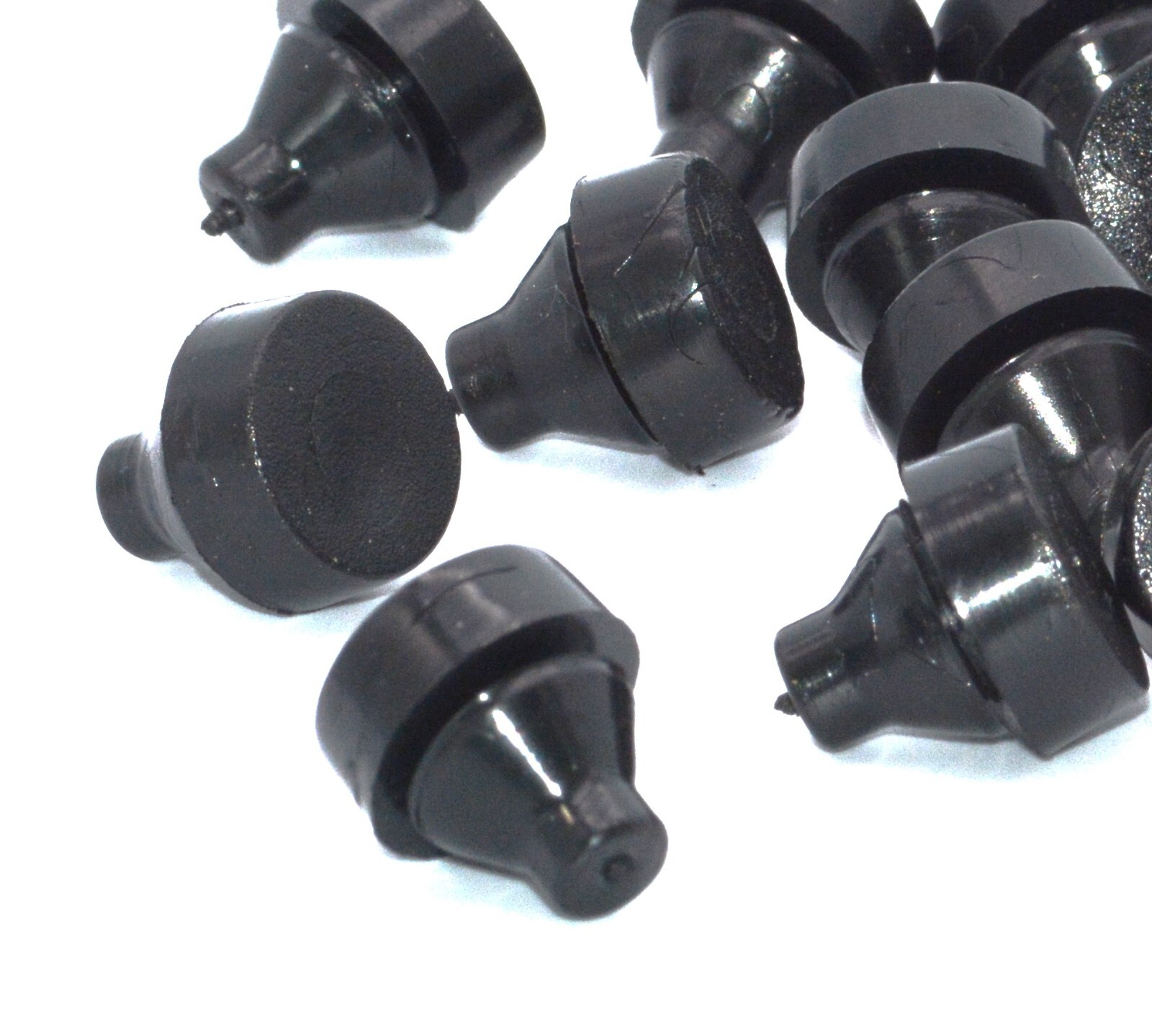 Automotive Push-In Rubber Bumper Pads 5/16” Hole X 1/2” OD x 3/16 ...