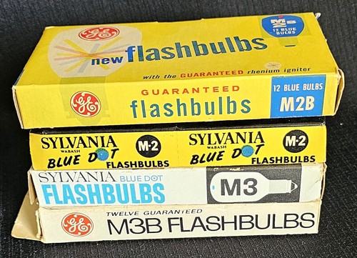 30 Sylvania Blue Dot GE M2,M2B, M3B. M3 Flashbulbs Vintage Camera Flash ...
