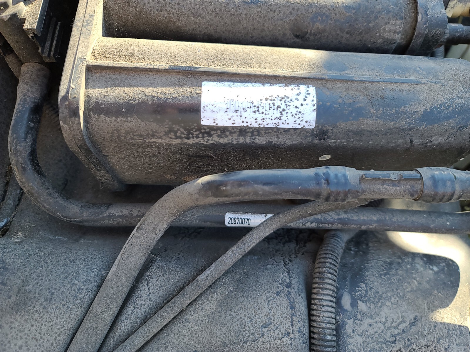 2012-Fuel Vapor Canister GMC Fits Acadia Outlook Traverse Enclave OEM ...