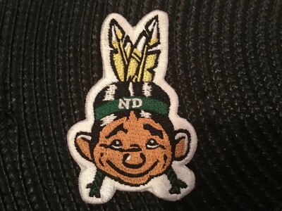 UND University of North Dakota Fighting Sioux iron on embroidered patch ...