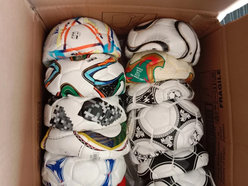 Historical Adidas FIFA World Cup Soccer Ball 18 pcs Set size 5 | eBay