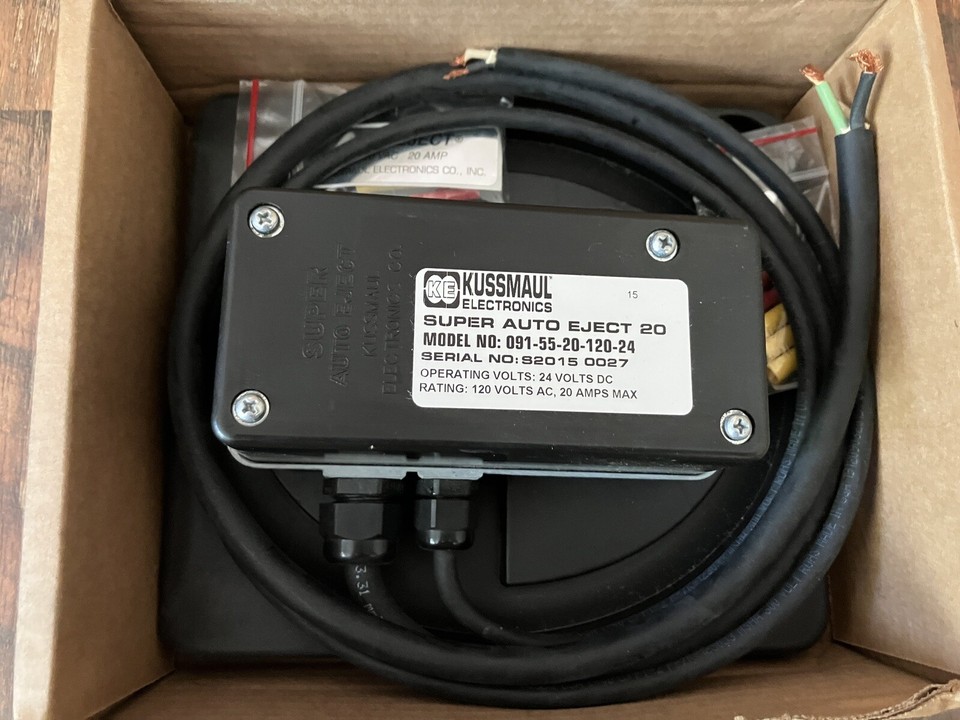 Kussmaul 091-55-20-120-24 Super Auto Eject 20A Shore Power Ambulance ...