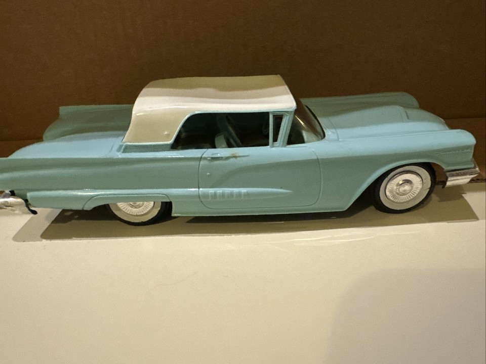 1/25 1958 ford thunderbird Friction Dealer Promo Model Car. Free ...