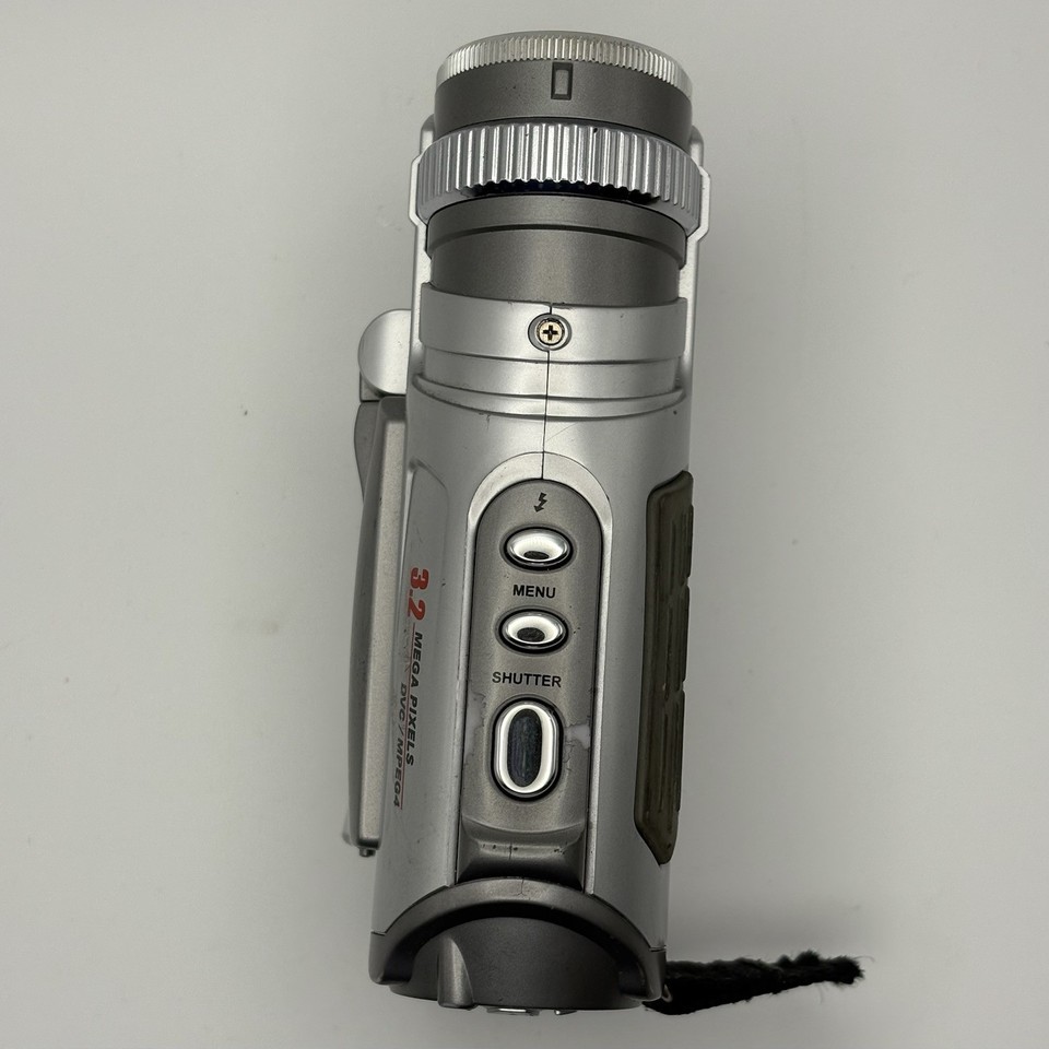 DXG 301V 3.2MP Digital Video Camera DVC MPEG4 SD Card - MISSING STRAP ...