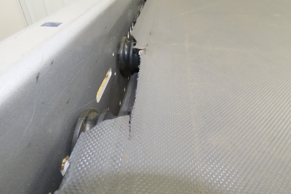 Hilmot 30"x 36"L Motorized Roller Belt Conveyor 27"BF Interroll MDR ...