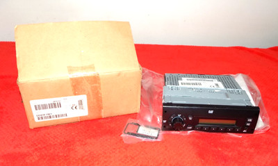 GENUINE Caterpillar Radio Gp-Amf 18 Watts RMS x 4 Channels Radio 439 ...