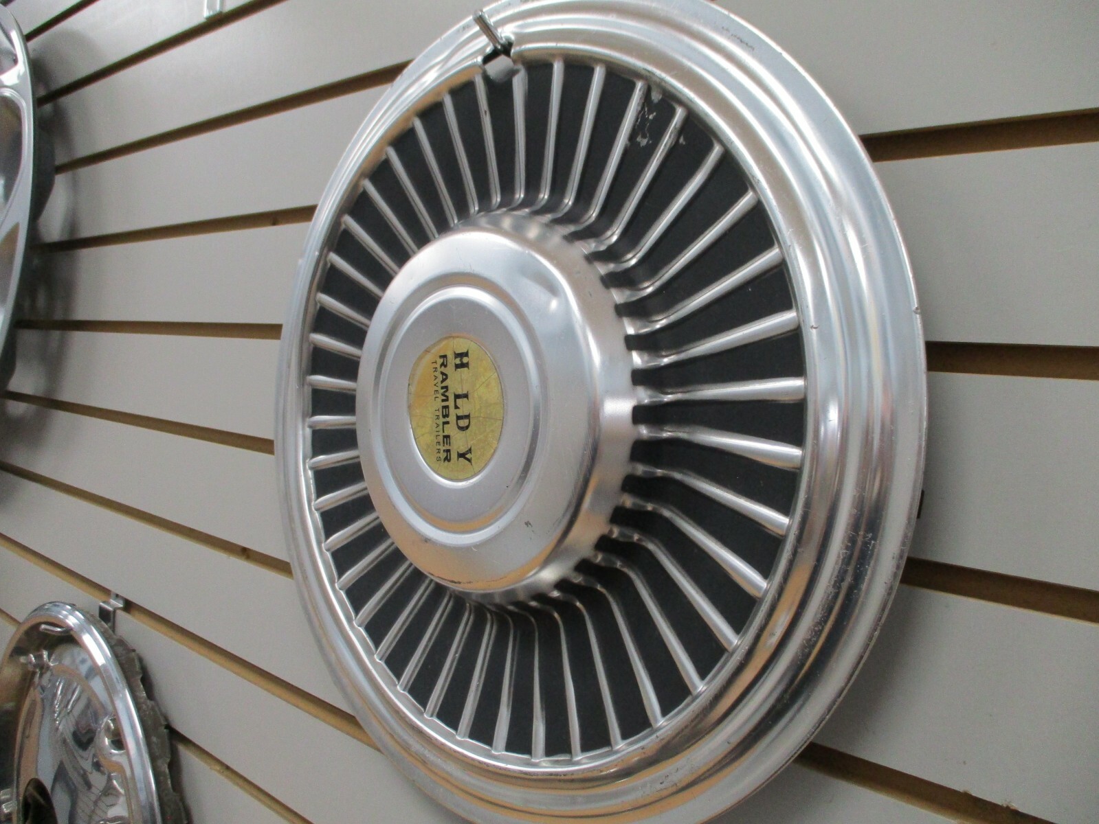 HOLIDAY RAMBLER TRAVEL TRAILERS Camper RV Hubcap Wheel Cover | eBay