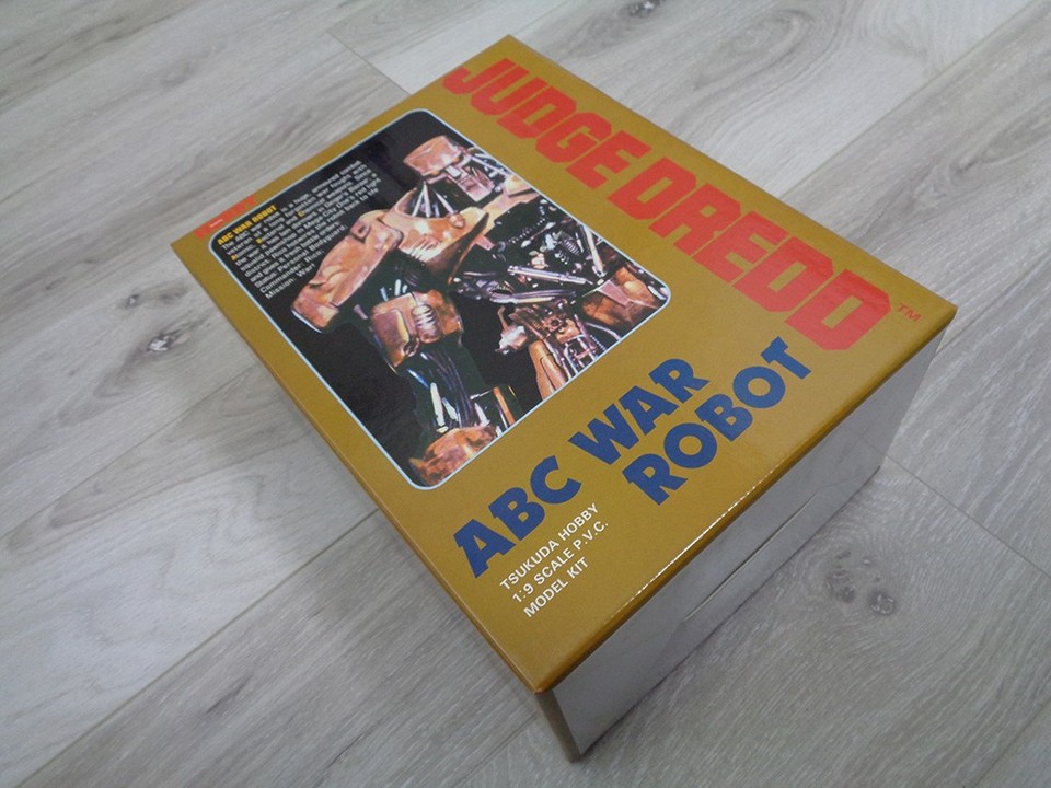 Judge Dredd ABC War Robot 1/9 Soft Vinyl Kit PVC Model Kit Tsukuda ...