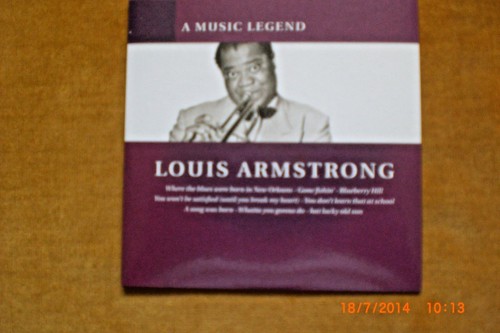 LOUIS ARMSTRONG -A MUSIC LEGEND (A COMPACT DISC WITH 25 TRACKS) FROM ...