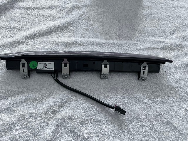 2017-2021 GMC ACADIA THIRD BRAKE LIGHT GM # 85124314 for sale online | eBay