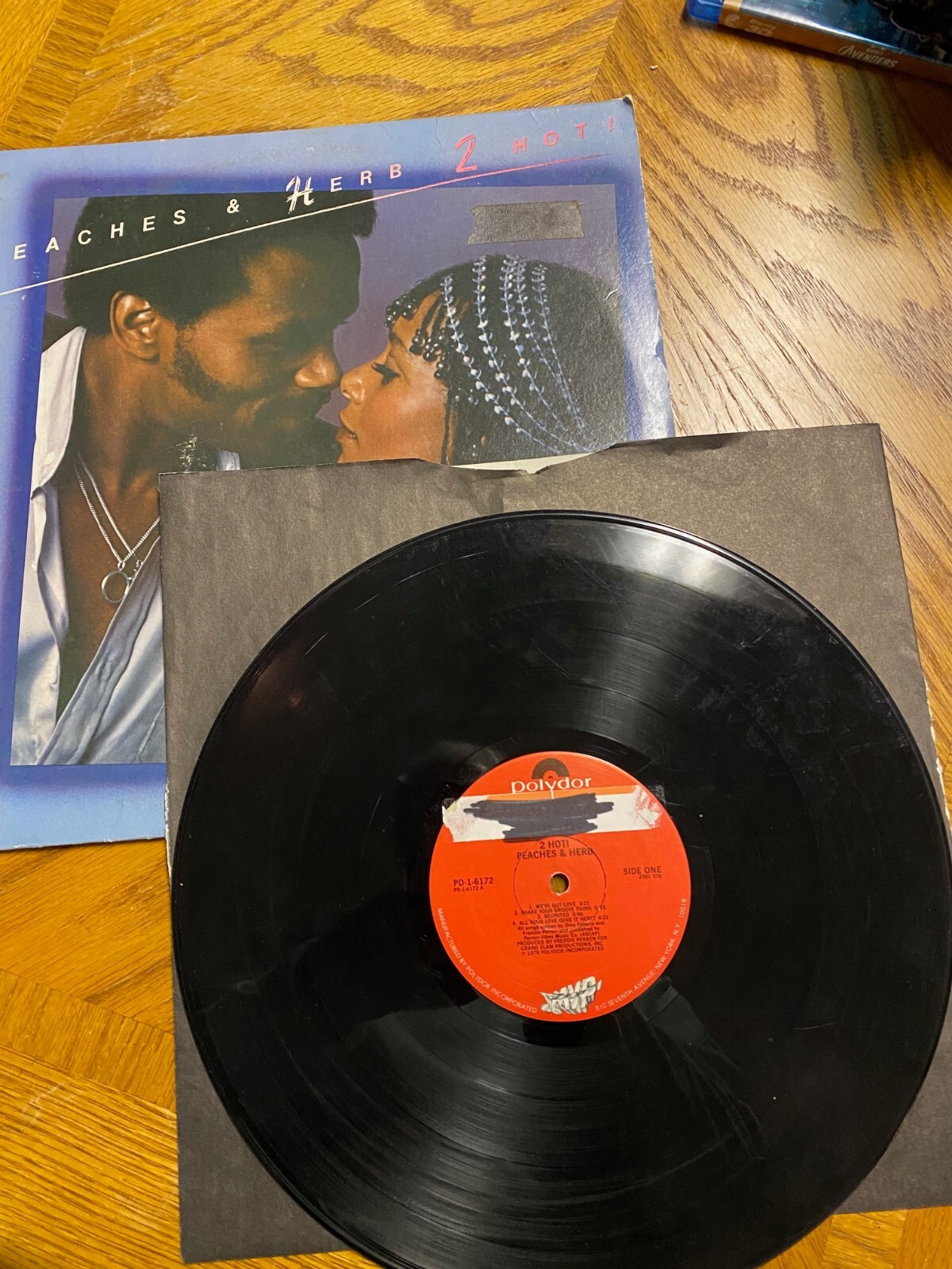 33 RPM LP Record Peaches & Herb 2 Hot! 1978 Polydor Records PD-1-6172 ...