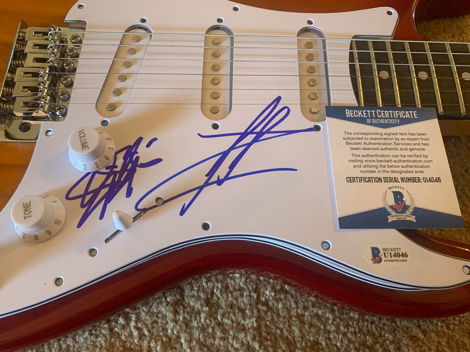 Creed Stamp & Phillips Band Signed Autographed Electric Guitar Beckett ...