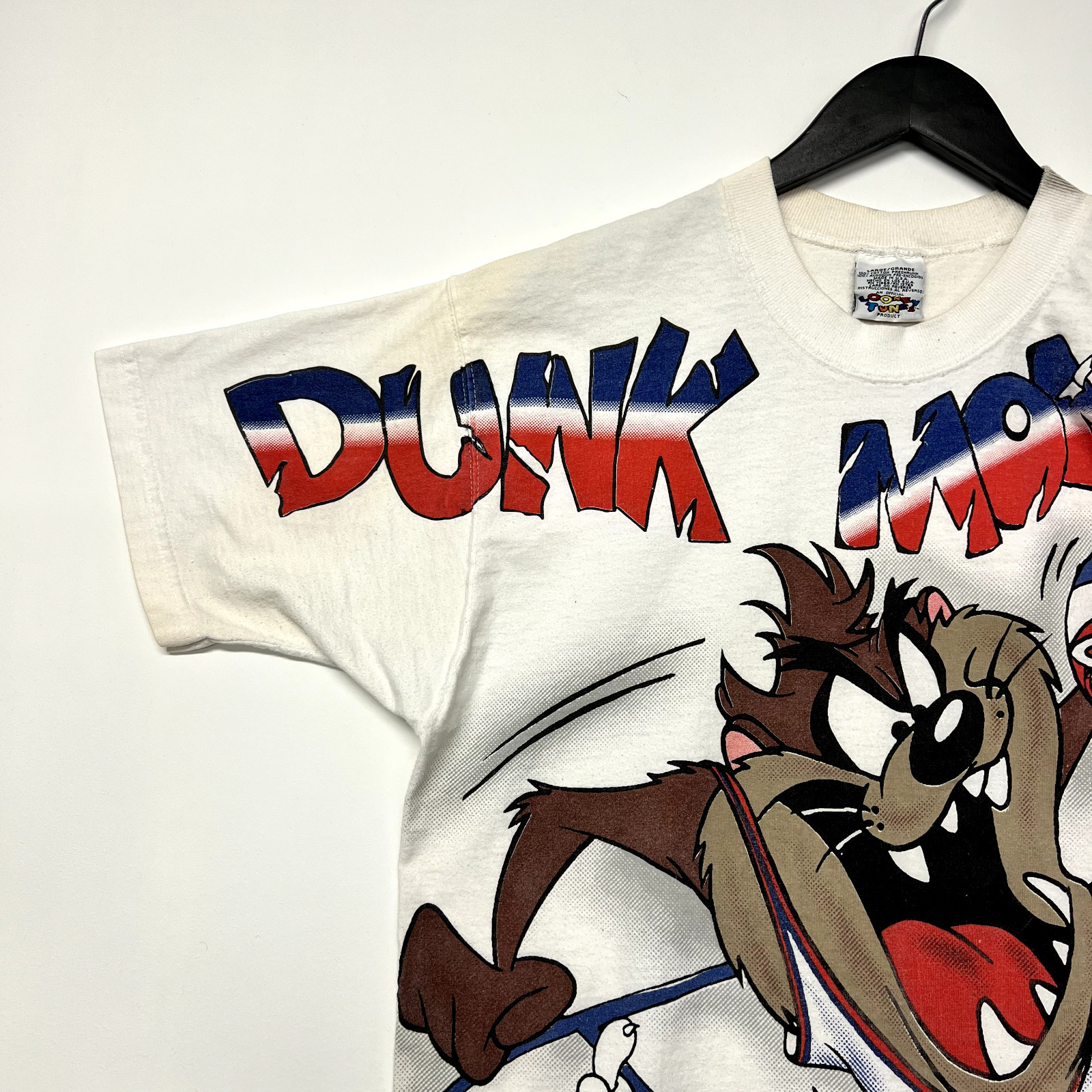 Vintage 1996 Taz Looney Tunes Dunk Monster Freeze Whi… - Gem