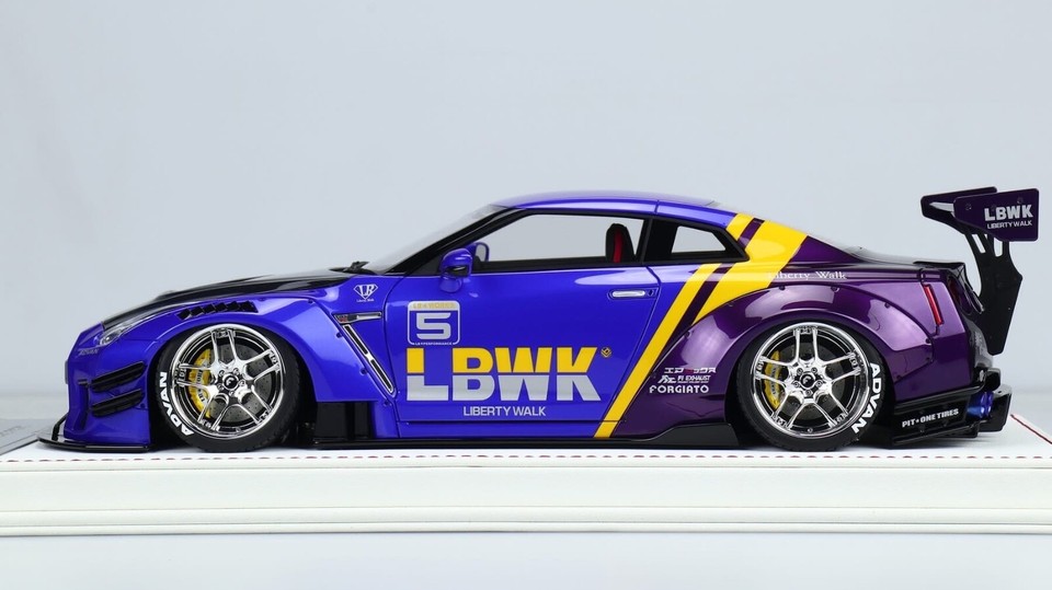 Nissan GTR R-35 Type 2 LBWK (Gloss Blue/ Purple) [Davis & Giovanni] 1/ ...