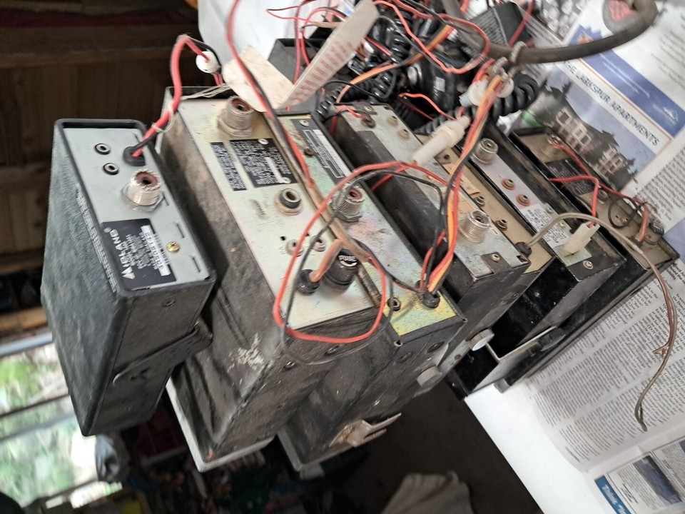 CB Radio Lot Of 7 In Vehicle Radios 2 Speakers Cobra ASTRO Line Ross ...