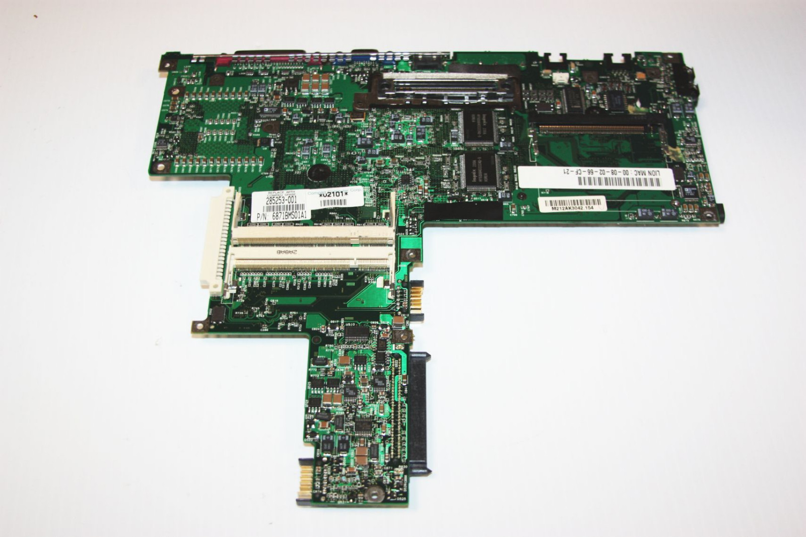 INTEL MOTHERBOARD #285253-001 6870BM107A1--COMPAQ EVO N800C/N800W/N800V ...